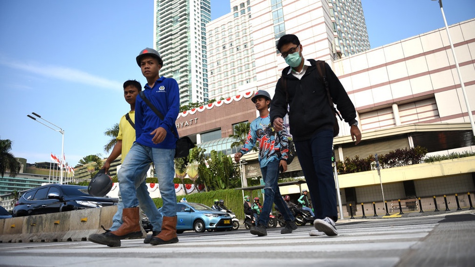 Pelican Crossing Pengganti JPO di Bundaran HI Pelican Crossing Pengganti JPO di Bundaran HI