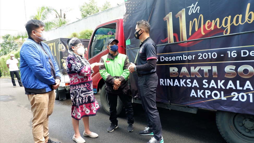 Mafindo dan Relawan Gelar Bakti Sosial