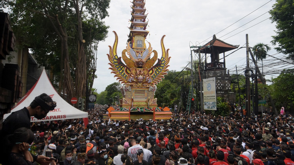 Upacara Ngaben Raja Pemecutan XI