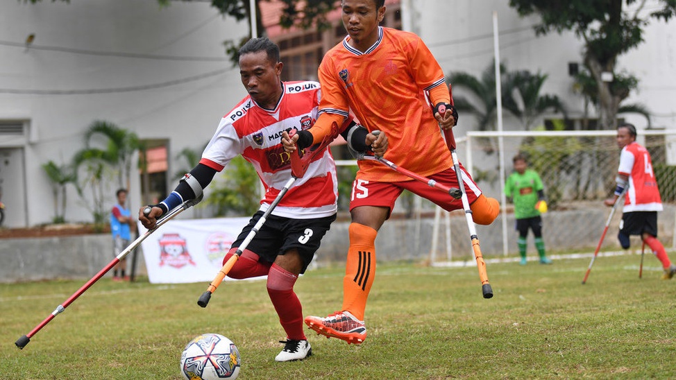 Kompetisi Sepak Bola Amputasi Pertama Di Indonesia