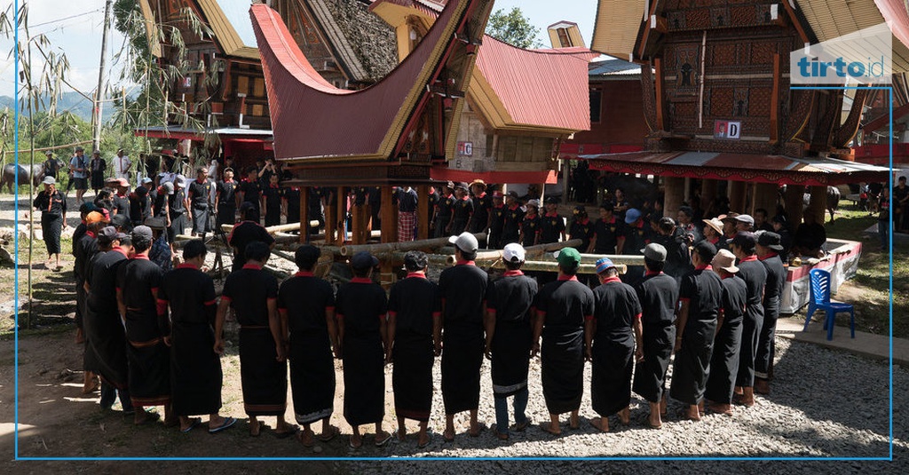 Nilai Religiusitas Rambu Solo Toraja - Catatan Reporter