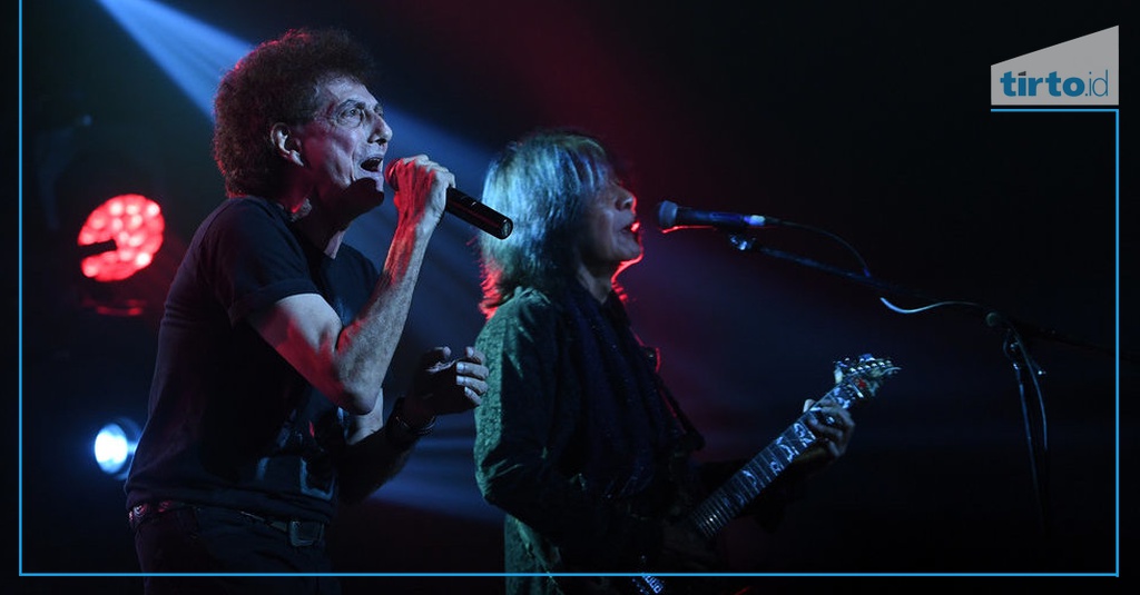 Bersama God Bless, Rock Memang Tak Pernah Mati