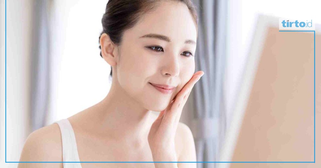 Minyak Rosehip: Manfaat untuk Kulit, Cara Pakai, & Efek Samping