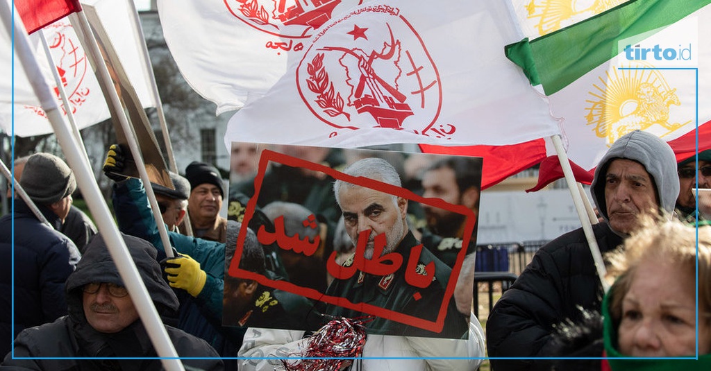 Bendera Merah Iran Dikibarkan Pelayat Soleimani, Simbol Pembalasan
