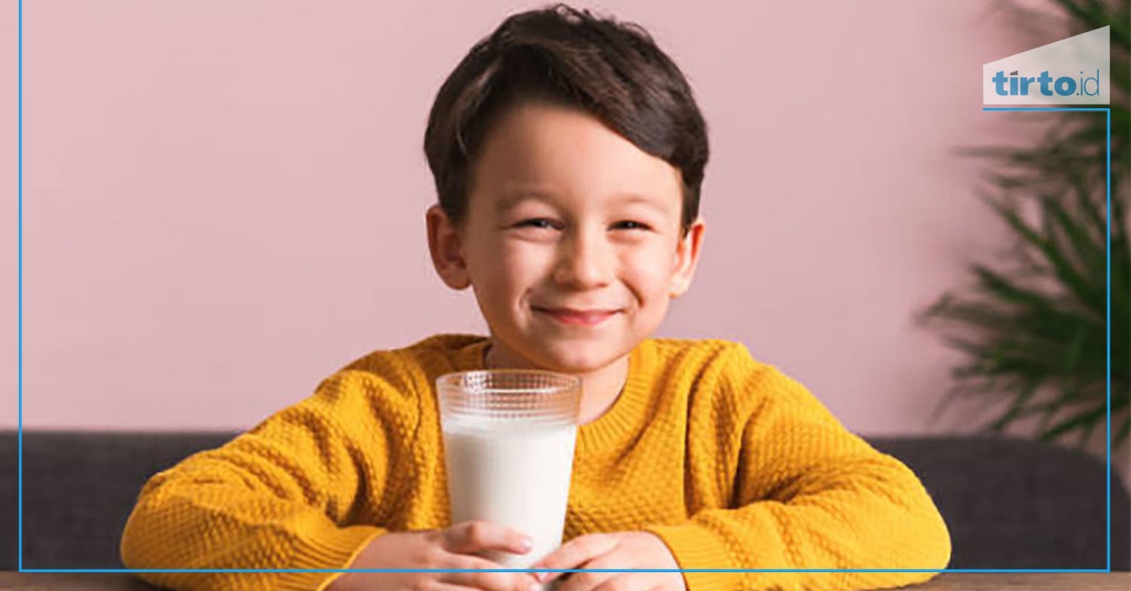 Orang Dewasa pun Tetap Butuh Nutrisi Susu