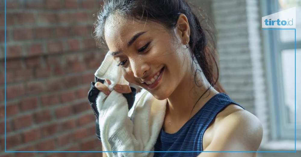 Macam Gerak Senam Lantai: Cara Sikap Lilin, Kayang, & Kopstand