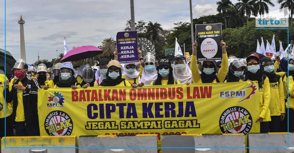Isi UU Cipta Kerja 2023 yang Ditolak Demonstran & Kontroversinya