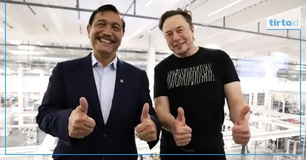 Luhut: Tahun Depan Pemerintah Harus Pakai Kendaraan Listrik