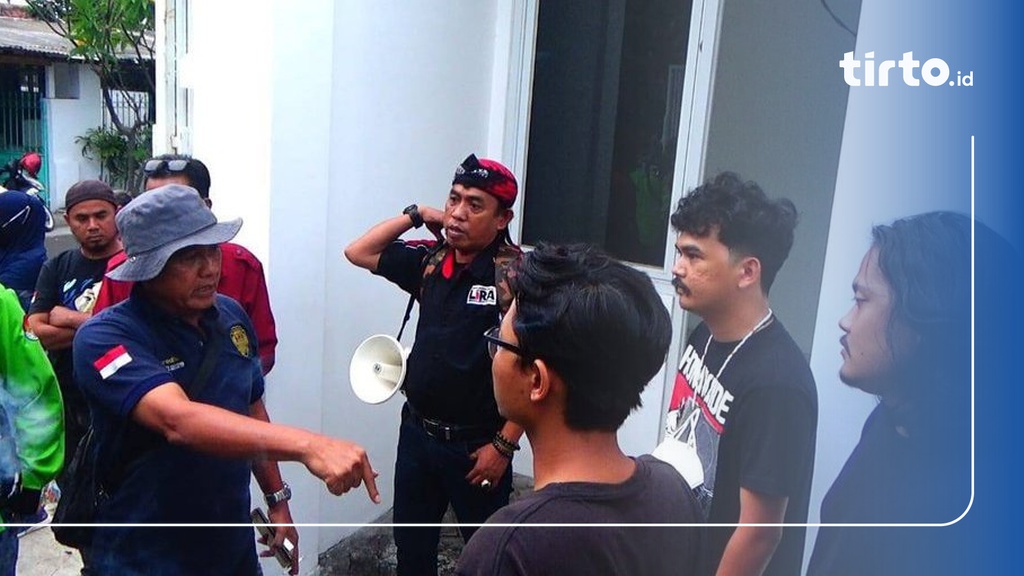Tim Pesepeda Greenpeace Alami Intimidasi Jelang KTT G20 Bali Tim Pesepeda Greenpeace Alami Intimidasi Jelang KTT G20 Bali