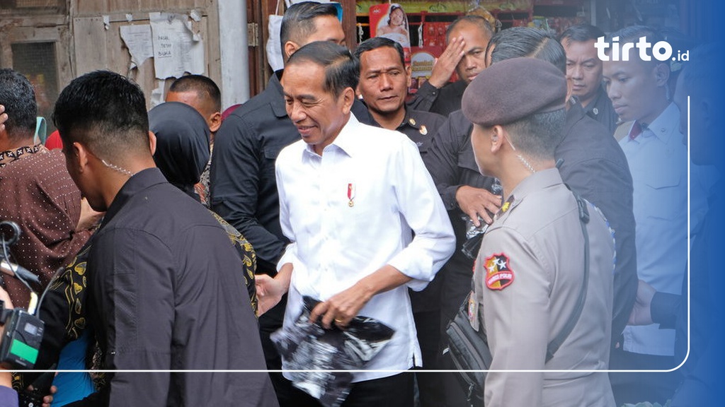 Staf Khusus Presiden Ungkap Alasan Jokowi Kunjungi Jawa Tengah Staf Khusus Presiden Ungkap Alasan Jokowi Kunjungi Jawa Tengah