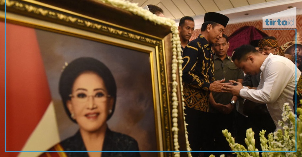 Jokowi Melayat ke Rumah Duka Mooryati Soedibyo