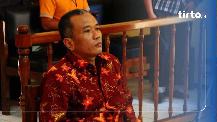 Profil Bambang Tri Penulis Jokowi Undercover yang Gugat Ijazah