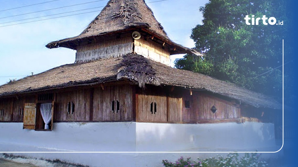 Masjid Wapauwe Kaitetu: Saksi Sejarah Islam di Tanah Maluku