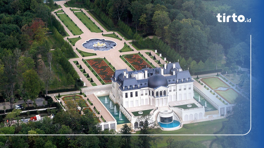 Namaku Mohammed Salman, Rumah Istana, Harta Melimpah