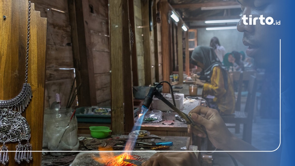Contoh Kerajinan Logam dan Teknik Membuatnya