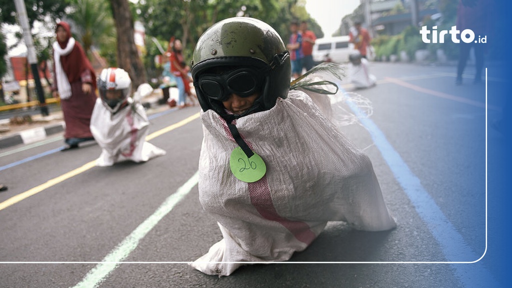 Ide Lomba 17 Agustus: Balap Karung Pakai Helm Sampai Rias Istri