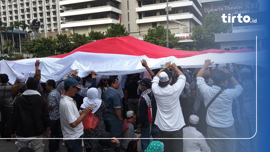 Mahasiswa HMI Pimpin Massa Aksi Nyanyi Mahasiswa HMI Pimpin Massa Aksi Nyanyi