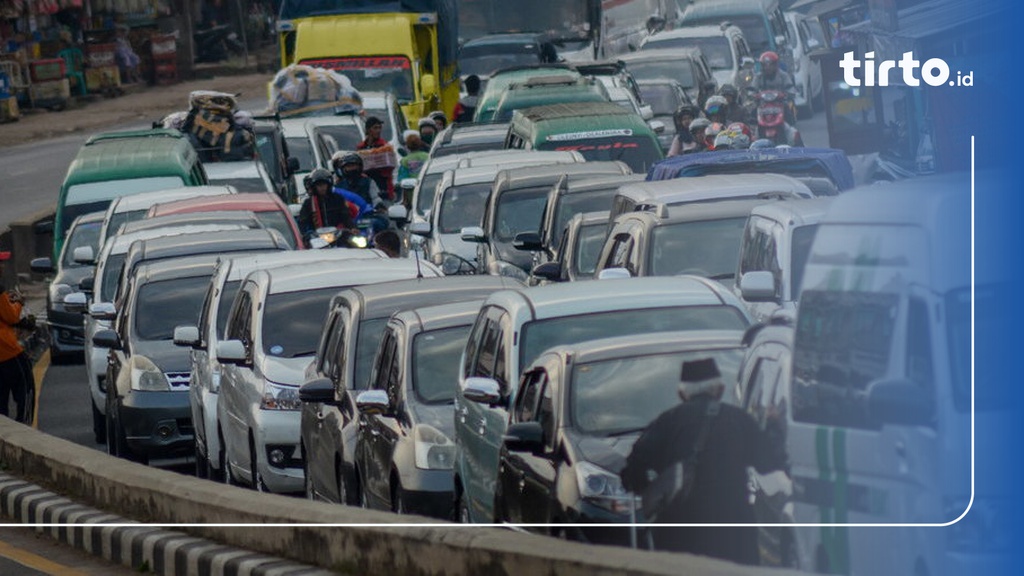 Jalur Nagreg Padat, Kendaraan ke Jakarta Diarahkan ke Tol Cipali