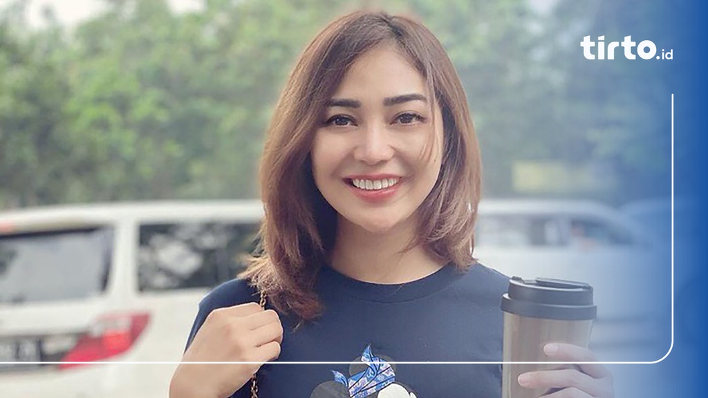 Biodata Chacha Sherly: Penyanyi yang Awali Karier di Trio Macan