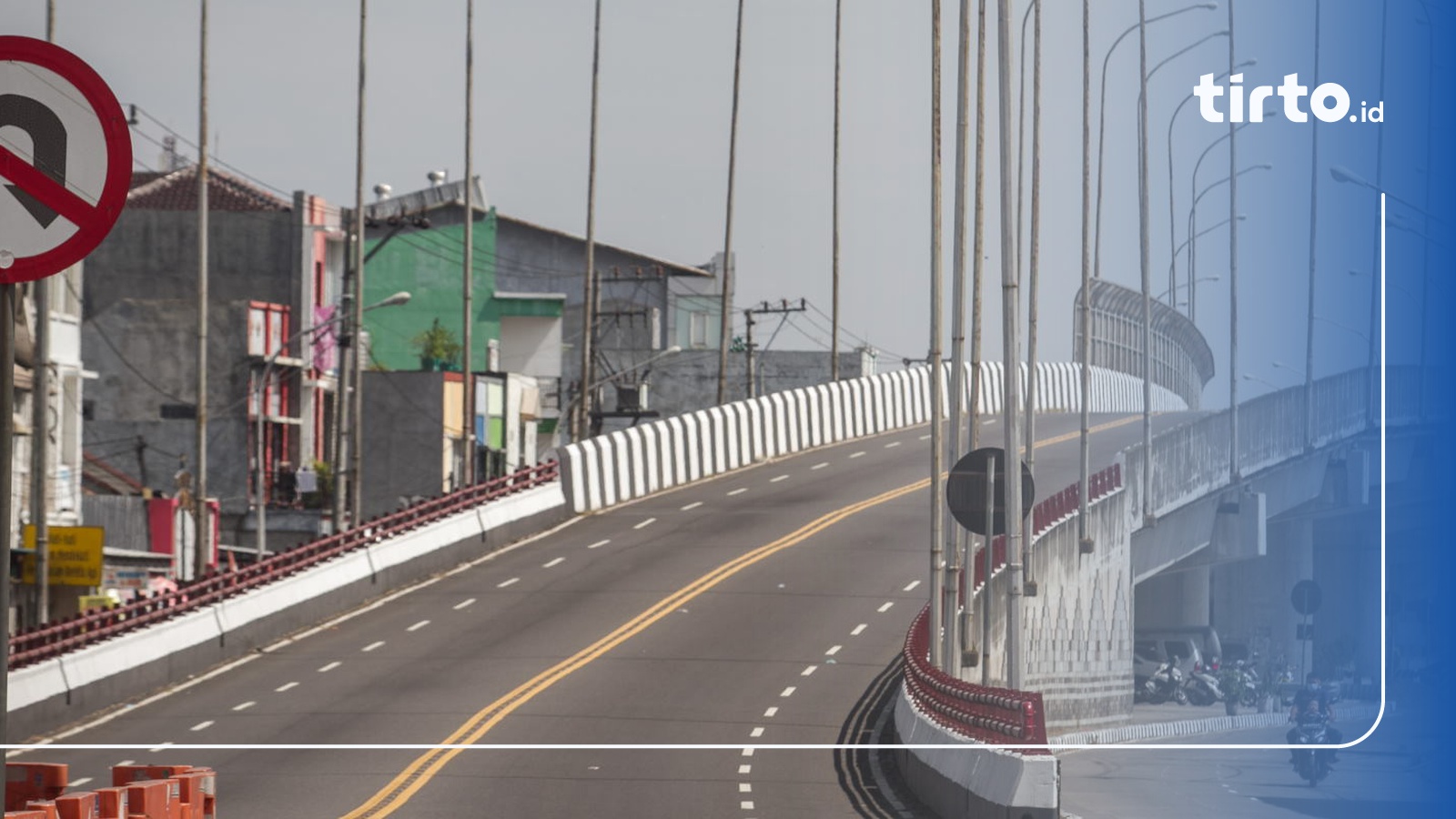 Mengenal Marka Jalan Yellow Box Junction: Fungsi dan Tujuannya