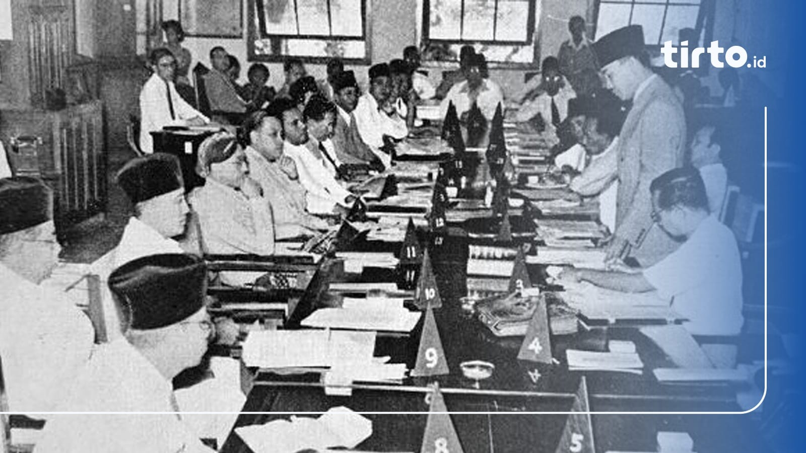 Hasil Sidang PPKI Ketiga: Sejarah, Tanggal, Tokoh, Isi, & Rumusan