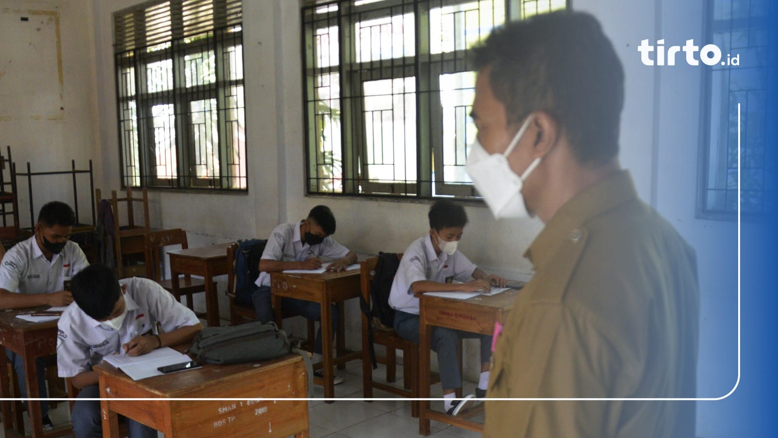Contoh Soal Matriks MTK Kelas 11 Semester 1 dan Link Unduh PDF