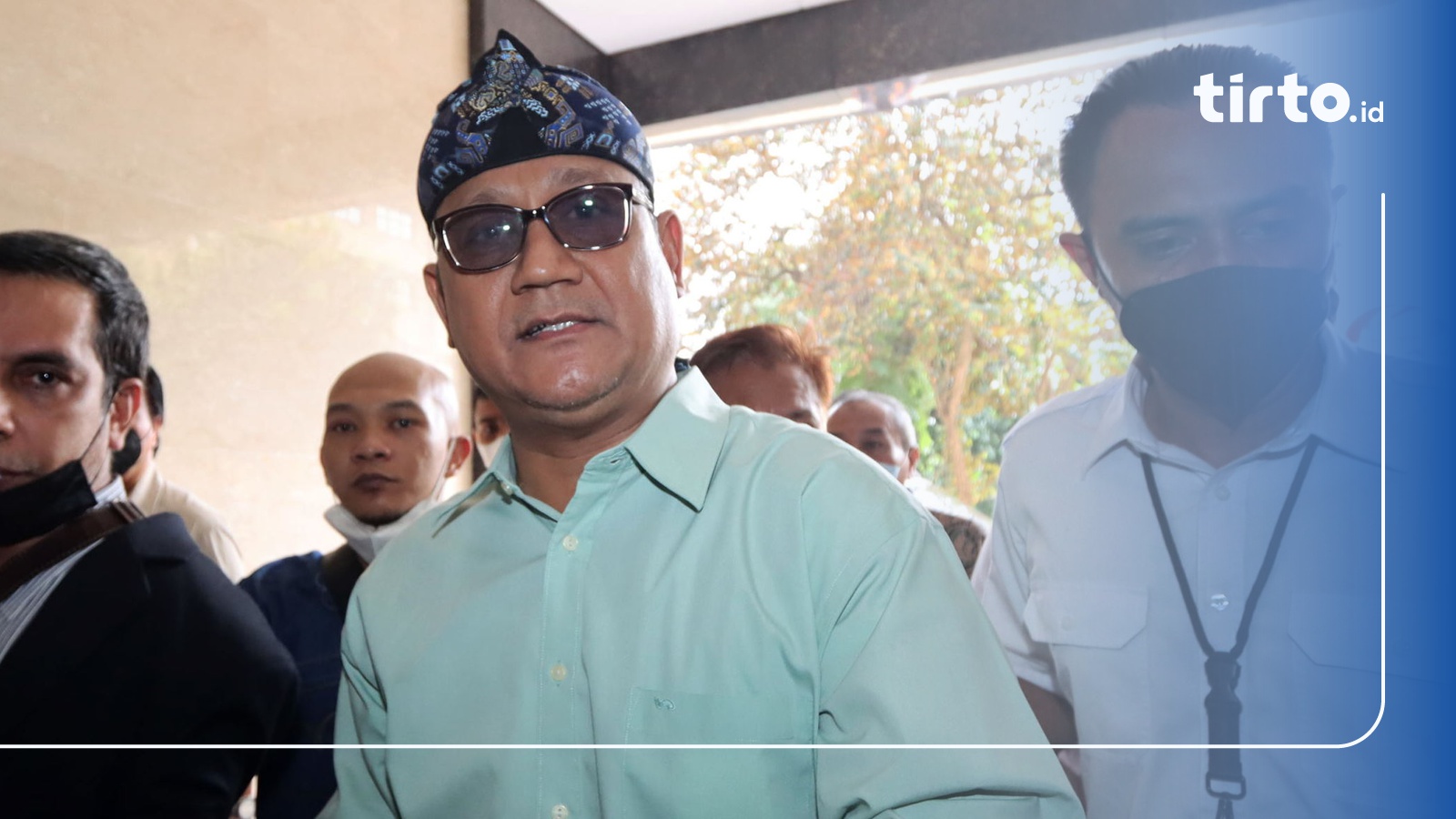 Edy Mulyadi Tersangka Ujaran Kebencian & Langsung Ditahan Bareskrim