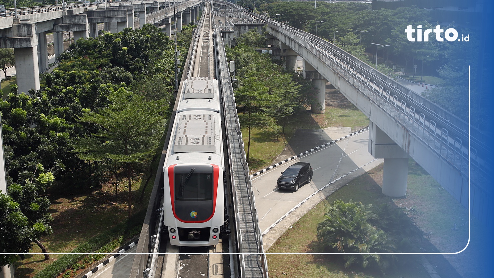 Skytrain Bandara Soetta Diberhentikan dan Solusi Pindah Terminal