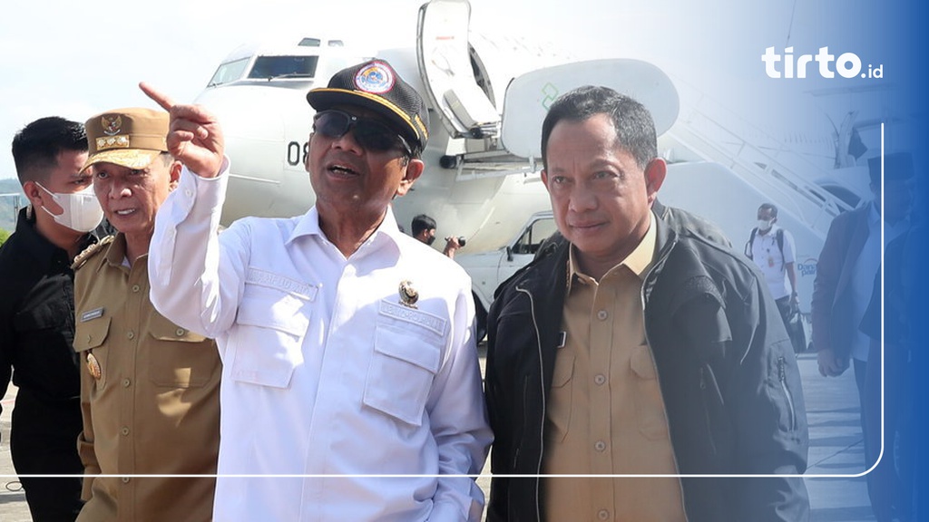 Jokowi Tunjuk Mendagri Tito Karnavian Jadi Plt Menko Polhukam Jokowi Tunjuk Mendagri Tito Karnavian Jadi Plt Menko Polhukam