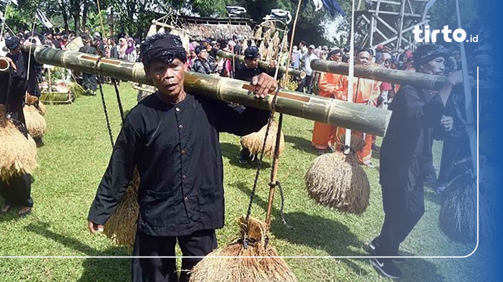 Mengenal Upacara Seren Taun di Sunda & Tata Cara Prosesinya