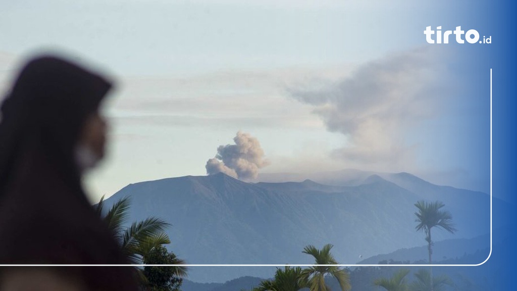 Gunung Marapi Sumbar Kembali Erupsi, Lontarkan Abu Setinggi 1 Km