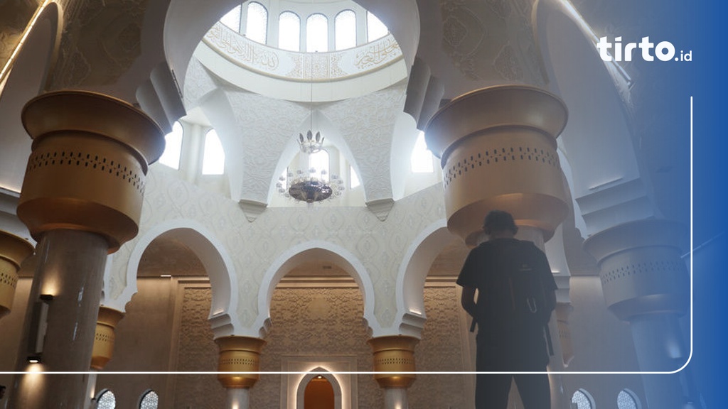 Jadwal Masjid Sheikh Zayed Solo Ramadhan 2024: Bukber & Tarawih