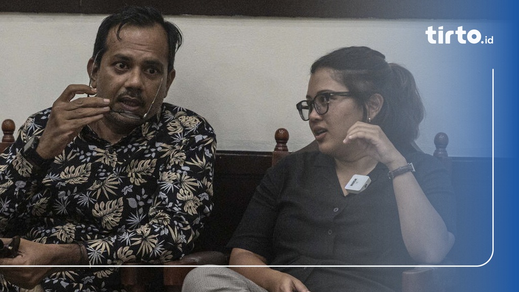 Kasus Lord Luhut: Haris Azhar Anggap Dakwaan Jaksa Berisi Fitnah Kasus Lord Luhut: Haris Azhar Anggap Dakwaan Jaksa Berisi Fitnah