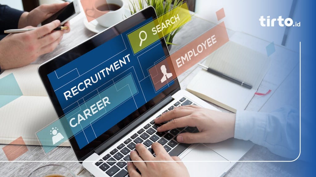 Potret Pencari Kerja di Indonesia: Ikut Job Fair Hingga Pingsan