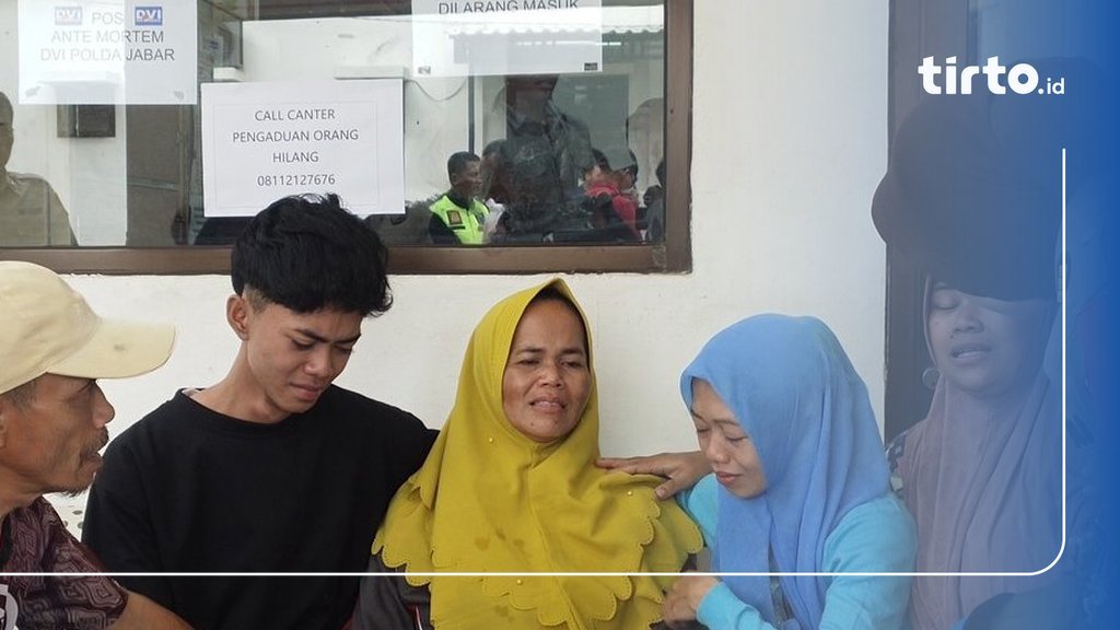Tangis Keluarga Korban Kecelakaan KM 58 Pecah di Pos Antemortem