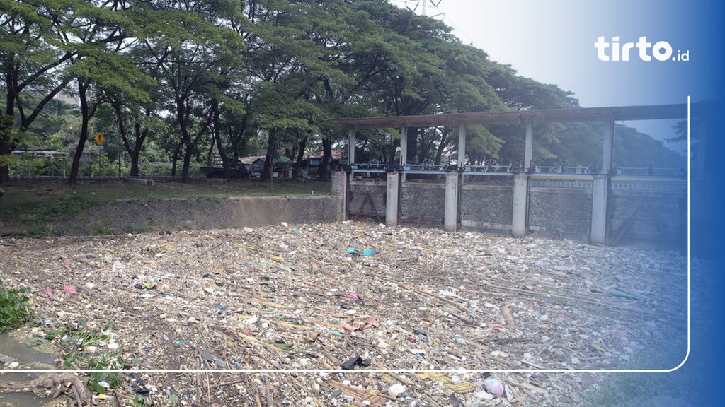Penyebab Sungai Cisadane Tercemar dan Kondisi Terkini