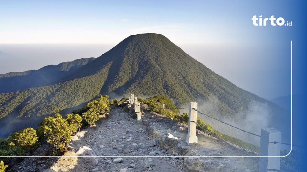 10 Gunung Tertinggi di Jawa Barat, Pangrango hingga Ciremai