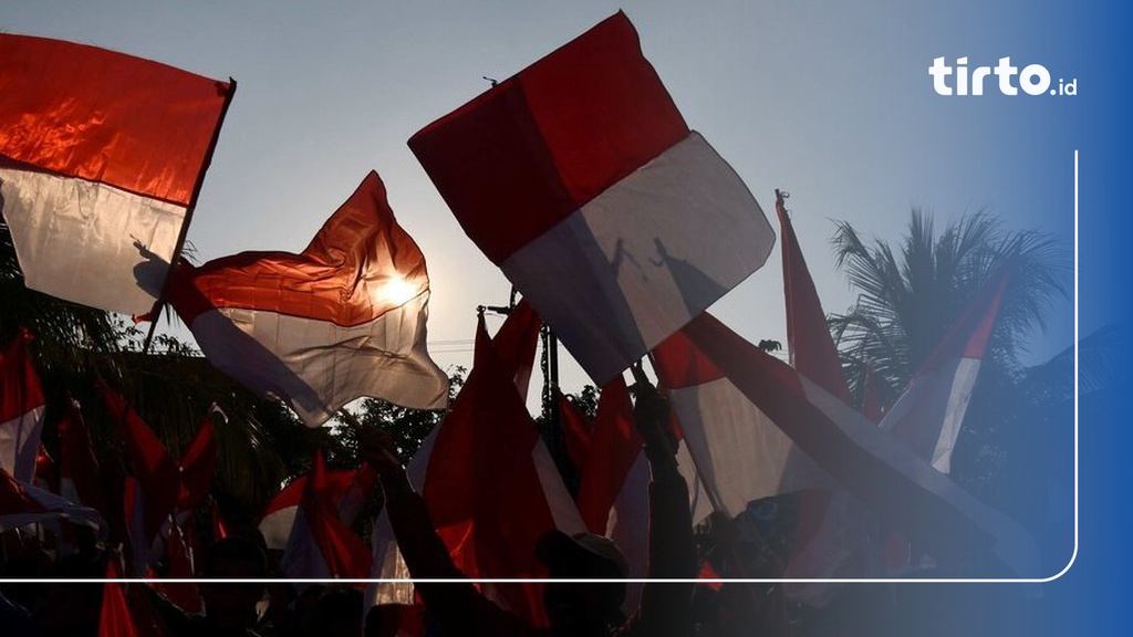 Kumpulan Banner HUT RI ke-80 Gratis, Panduan Ukuran, & Cara Edit