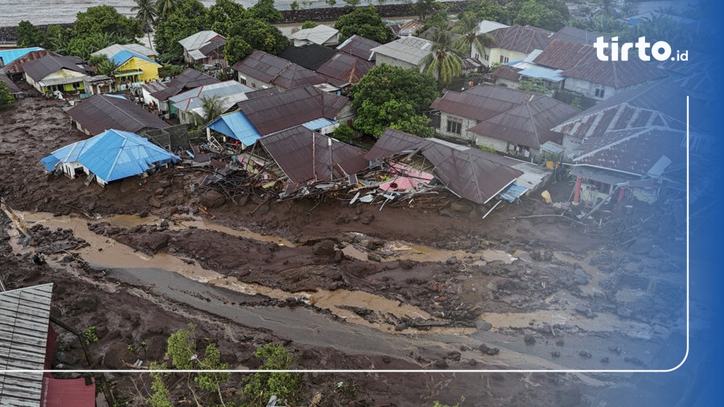 Penyebab Banjir Bandang, Ciri-ciri, & Cara Menanggulanginya
