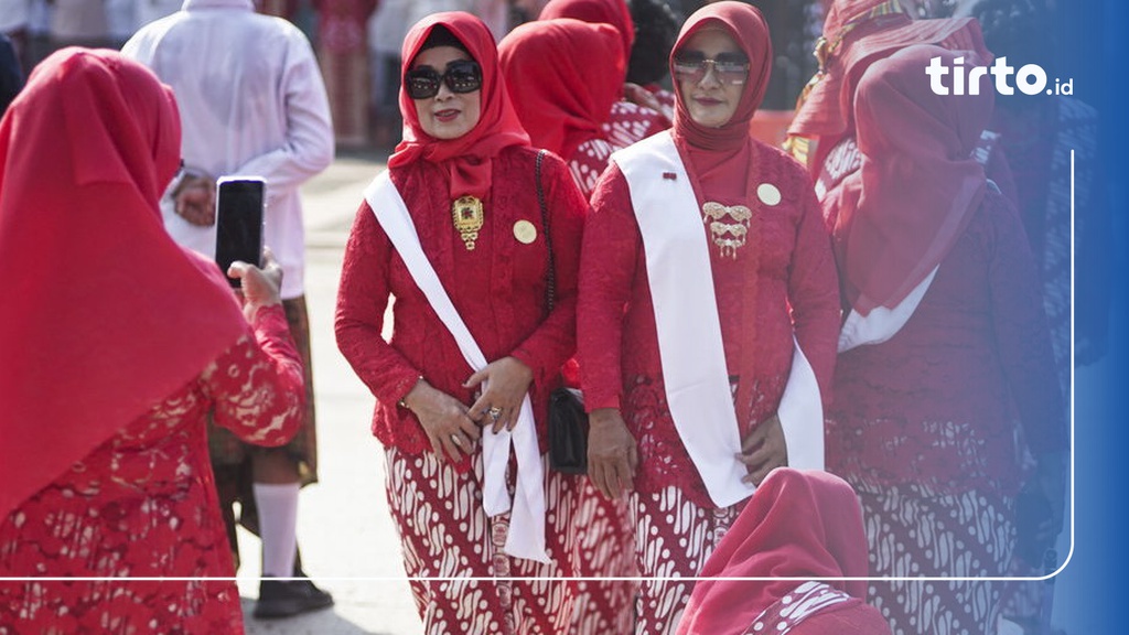 50 Ucapan Selamat Hari Batik Bahasa Inggris dan Artinya