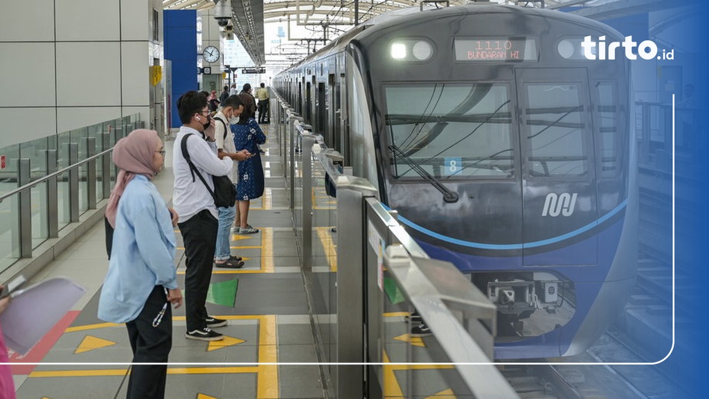 MRT Tutup Pintu Masuk Stasiun Istora Mandiri karena Demo Memanas