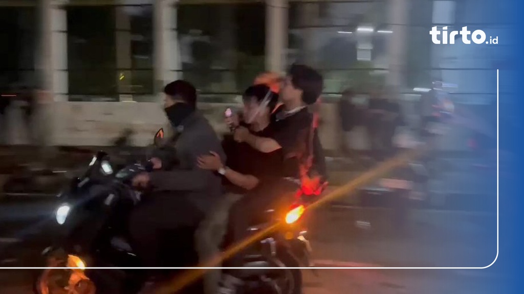 Massa Aksi Demo Tolak RUU TNI di Gedung DPR RI Alami Luka-luka