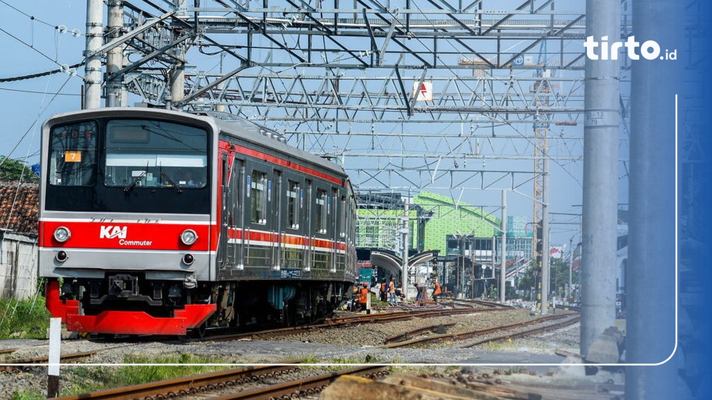 KRL ke Rangkasbitung Hanya Sampai Palmerah Akibat Demo DPR Ricuh