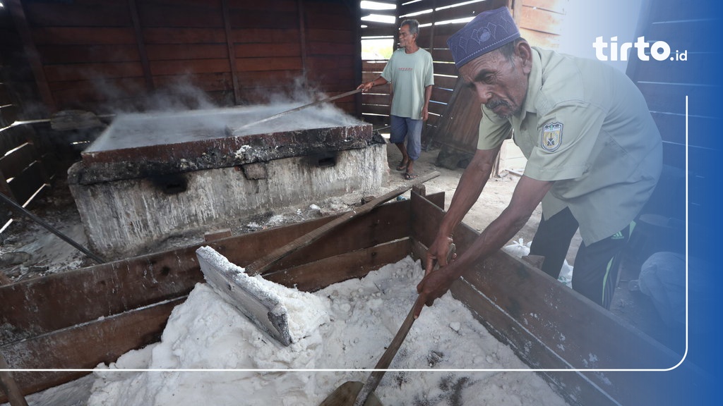 Tingkatkan Produksi, KKP Targetkan Swasembada Garam di 2027