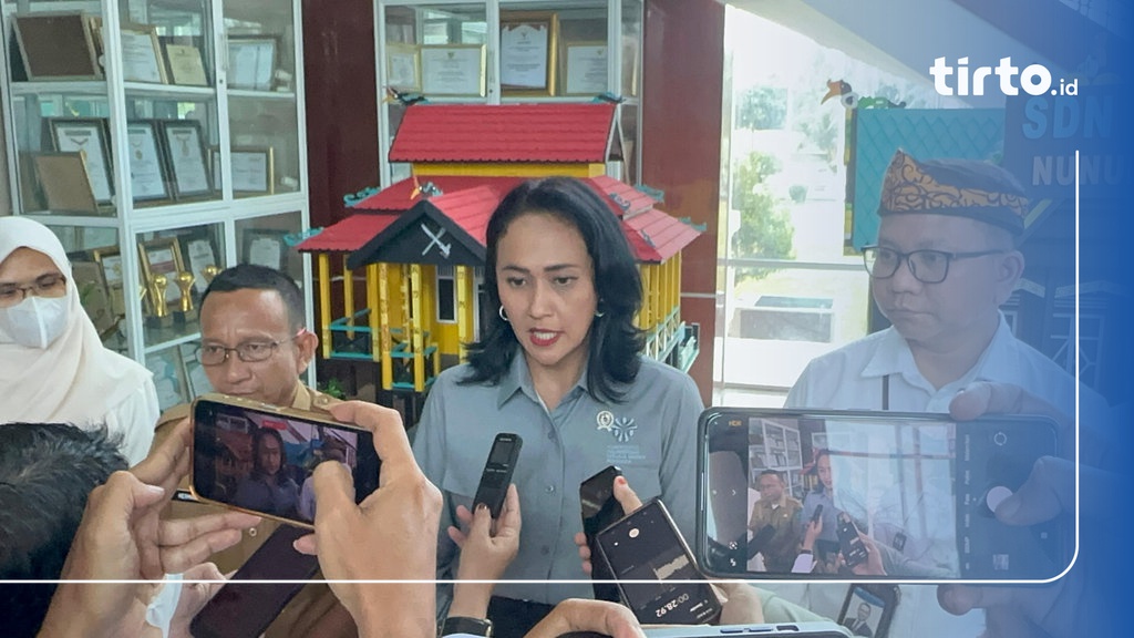 Wamen P2MI Ajak Calon Pekerja Migran Melek Literasi Keuangan