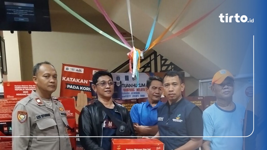 Kemensos Kirim Bantuan Logistik Bagi Korban Banjir Jakarta Timur