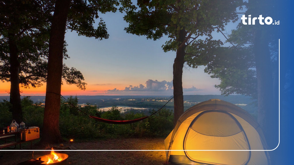 13 Rekomendasi Tenda Camping Terbaik & Info Harga Terbaru