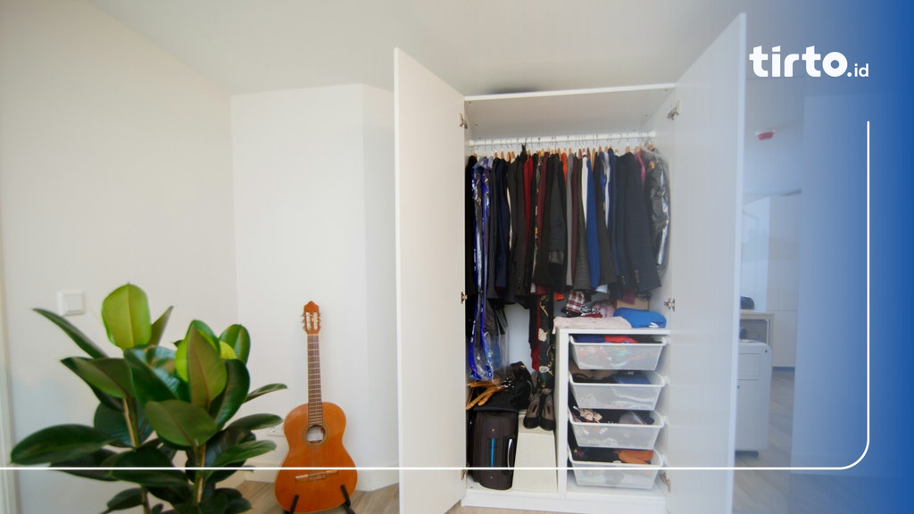 12 Rekomendasi Rak Baju dan Tempat Penyimpanan Barang