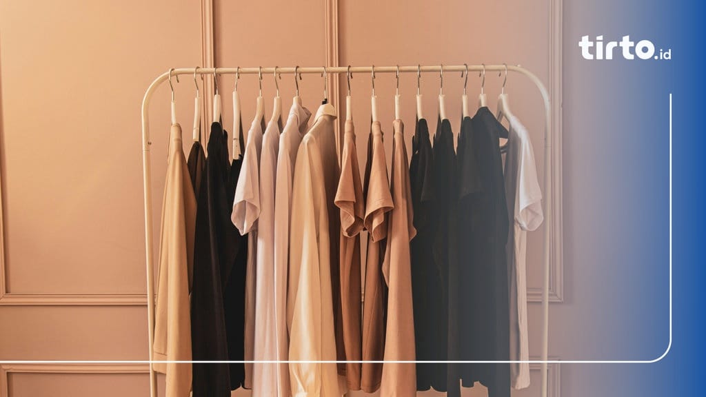 10 Rekomendasi Standing Hanger dan Rak Baju Serbaguna