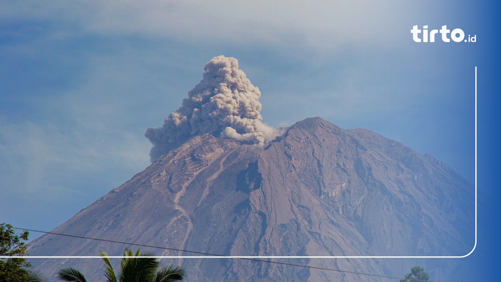 Update Gunung Lewotobi Laki-laki, Semeru, & Ibu Meletus Hari Ini